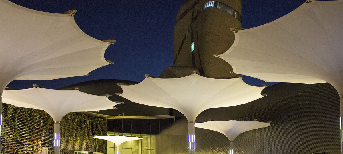 Textile architecture with maintenance-free fabrics | MDT-tex