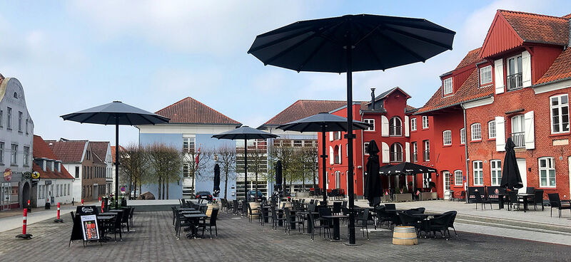MDT-tex: Parasols, umbrellas and shade structures made in Germany ...
